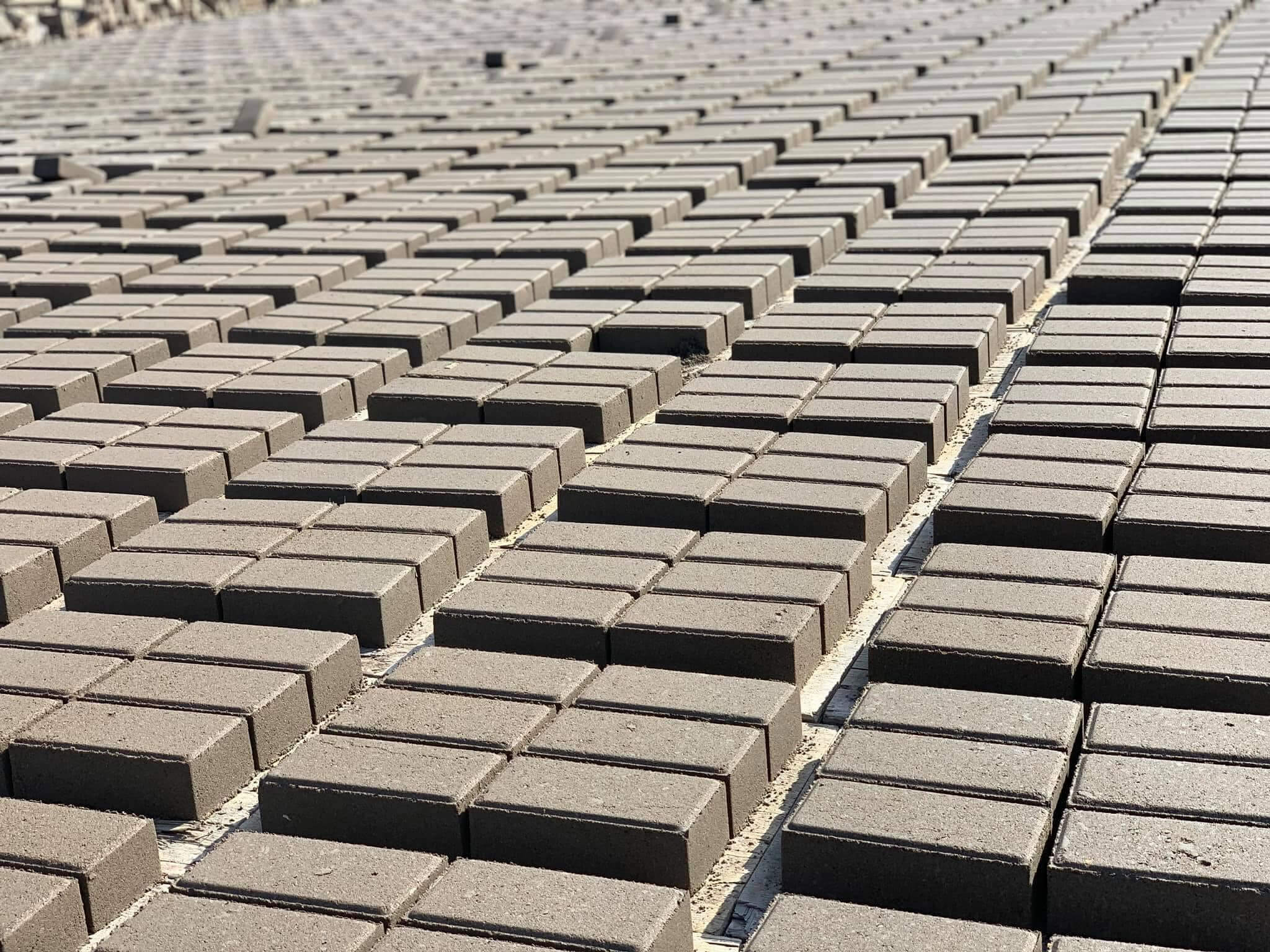 Stock Bricks - Hannes Transport